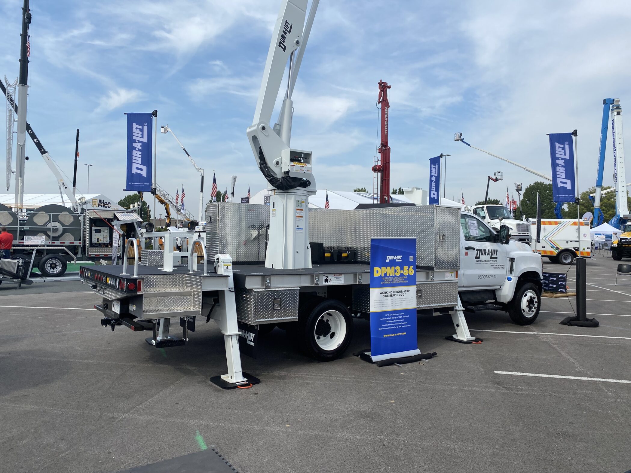 Dakota Bodies Flat Deck Truck Body Sales, Service, & Parts - Utility ...