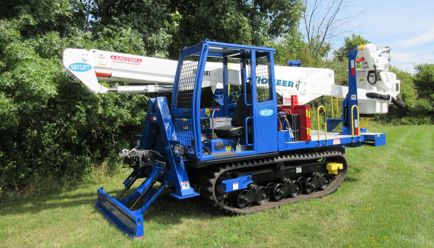 Skylift Pioneer Track-Driven Material Handler Sales, Service, & Parts ...